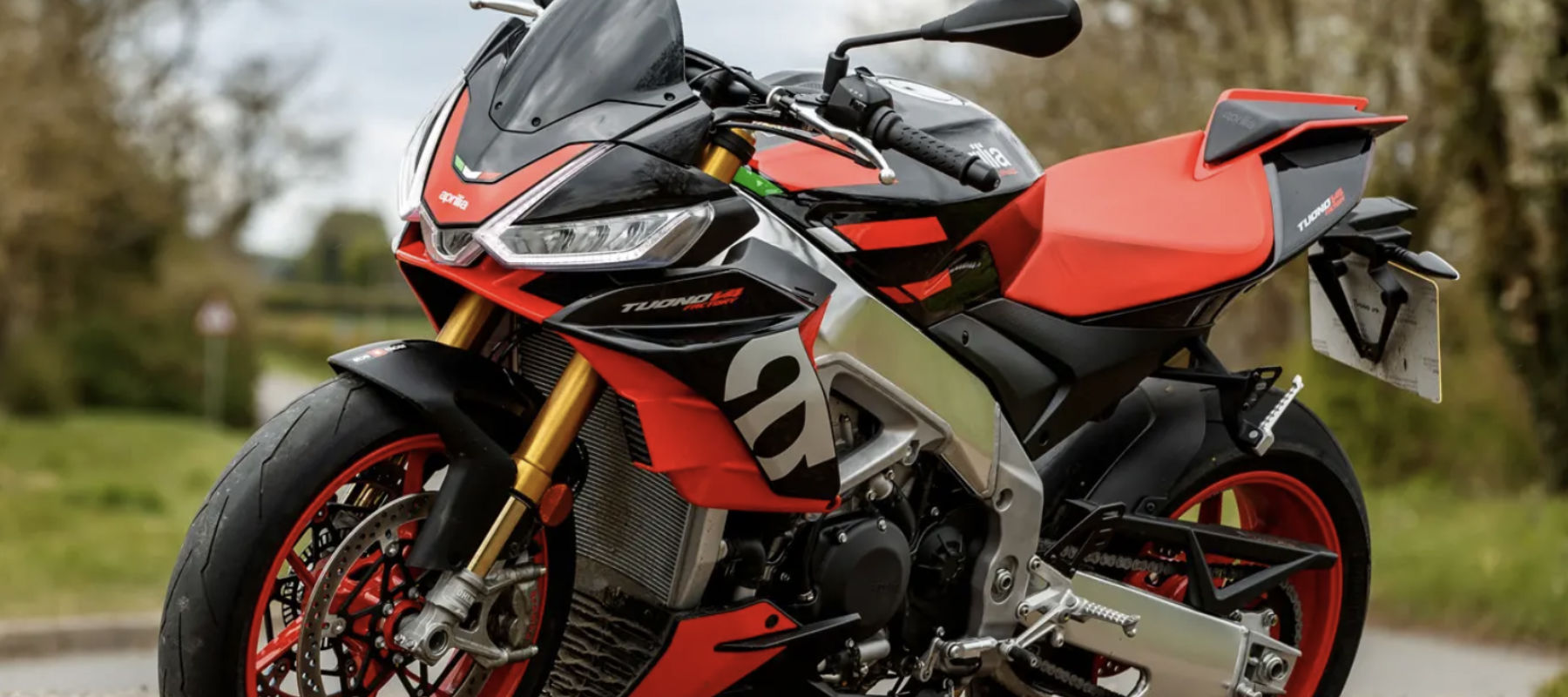 Aprilia Motorcycle Covers - Storm Motorcycle Covers